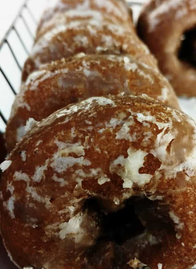 12 BEST Places to Eat Donuts in Michigan | Best Michigan Donuts