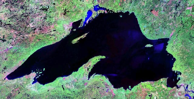 5 Reasons Why Lake Superior is the BEST Great Lake