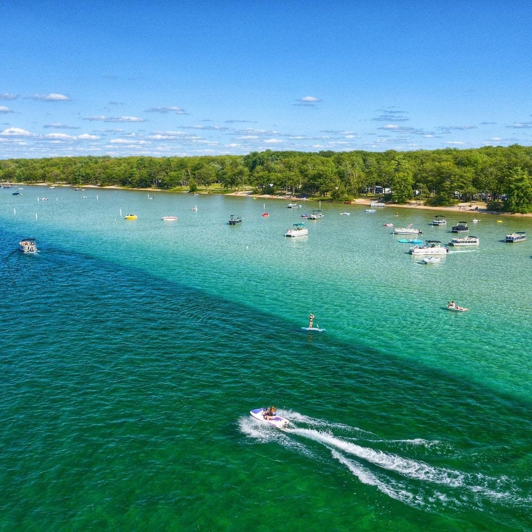 26 Best Beaches in Michigan: Great Lakes & Inland Michigan Beaches