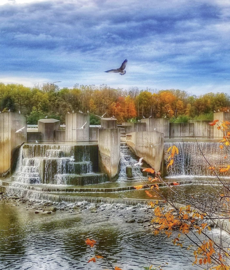 22 Fall Date Ideas in Flint & Genesee Michigan