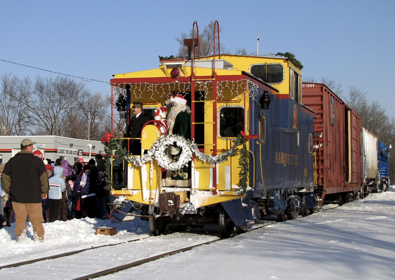 5 Polar Express Train Rides in Michigan to Experience This Christmas