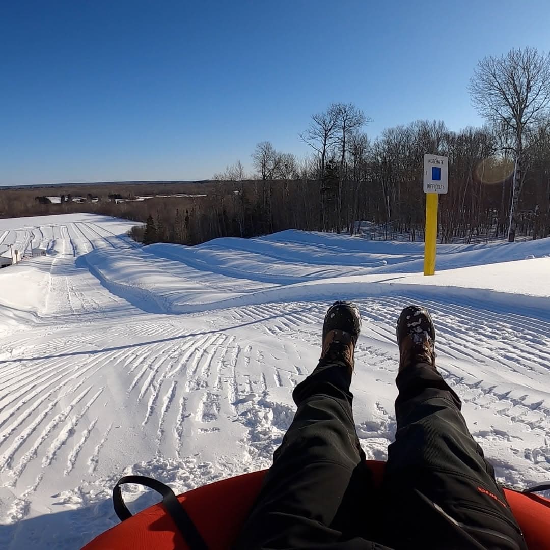 30+ Awesome Places for Snow Tubing in Michigan This Winter