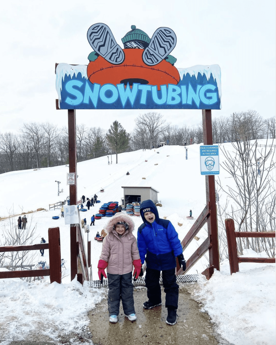 30+ Awesome Places for Snow Tubing in Michigan This Winter