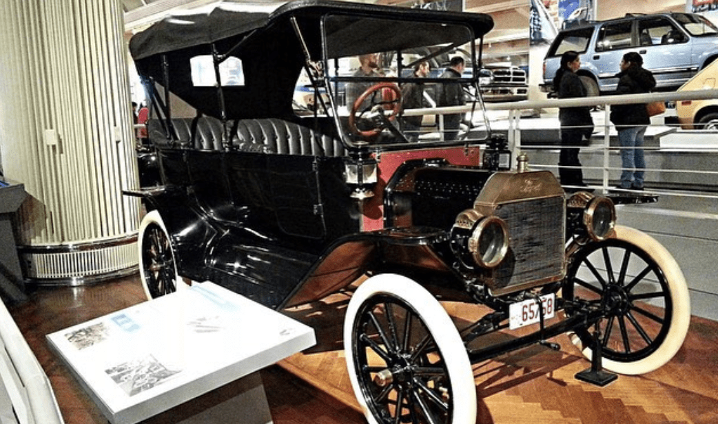 2026 AWESOME Guide to Henry Ford Museum & Greenfield Village