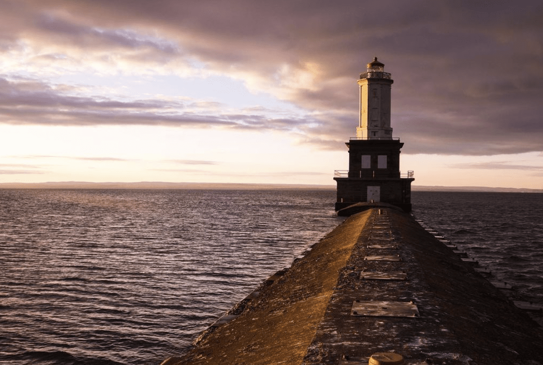 44 Beautiful Lighthouses in Upper Peninsula Michigan