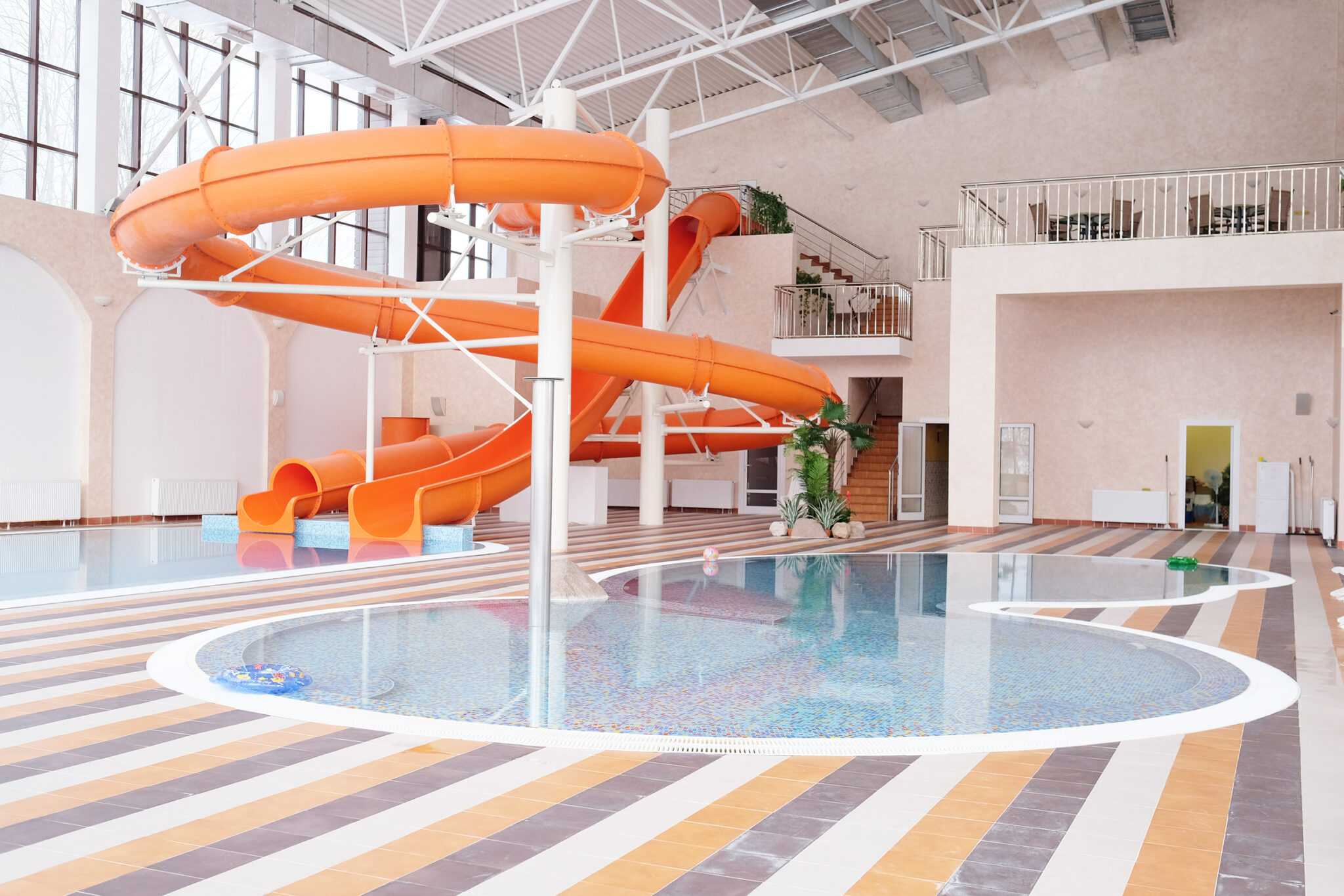 10 Splash Worthy Indoor Waterparks in Michigan