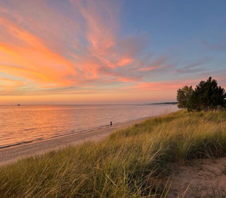 Explore Saugatuck Michigan: A Hidden Gem Near the Lake Michigan Shore