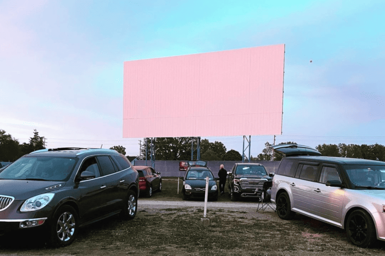 2026 AWESOME Guide to the US 23 Drive-In Theater in Flint MI