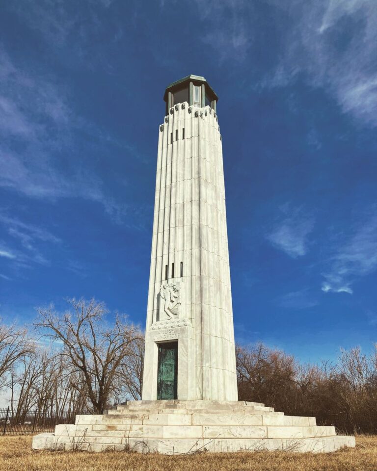 15 Most-Underrated Michigan Lighthouses to Explore This Year