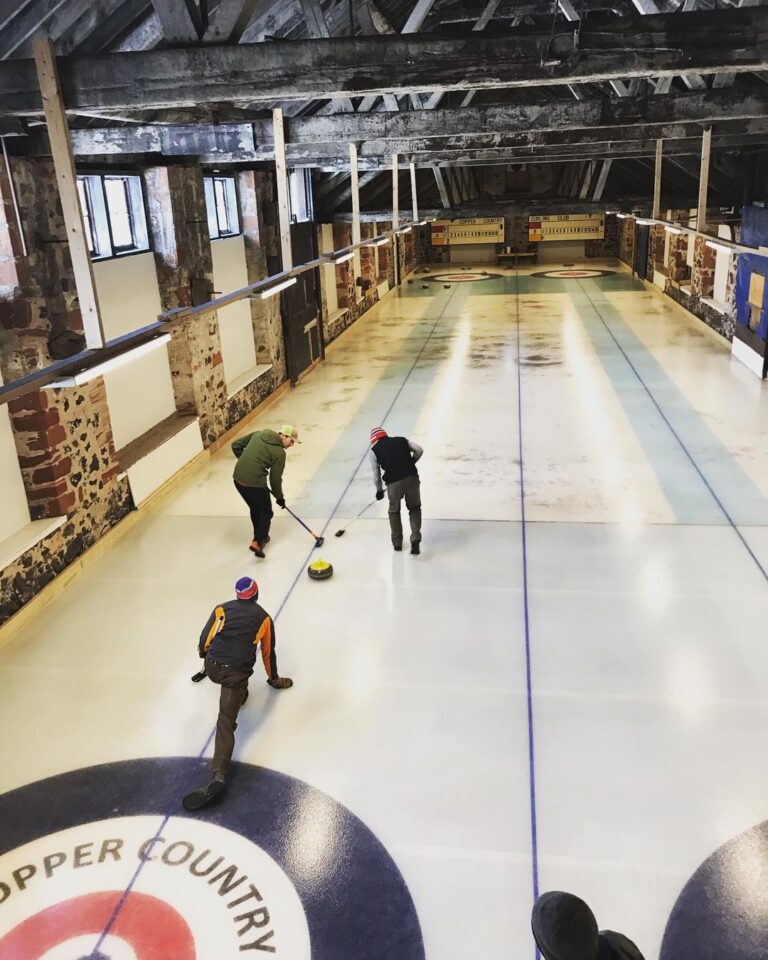 12 Awesome Curling Clubs in Michigan to Visit in 2026