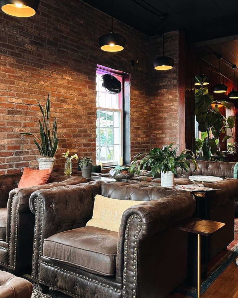 25 Top Metro Detroit Coffee Shops to Visit