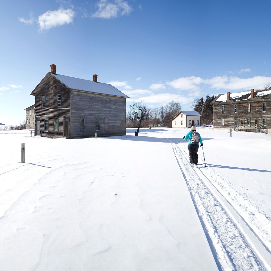 21 Amazing Michigan Towns to Visit in Winter