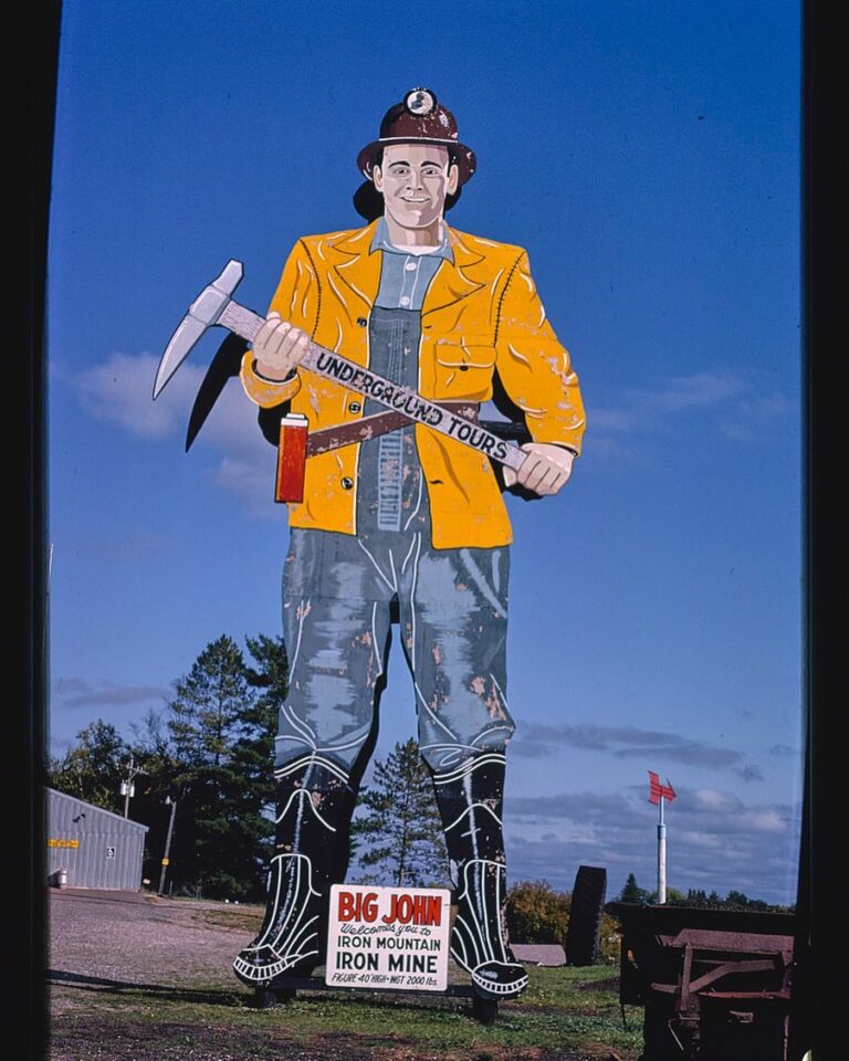 2026 AWESOME Guide of Things to Do in Iron Mountain Michigan