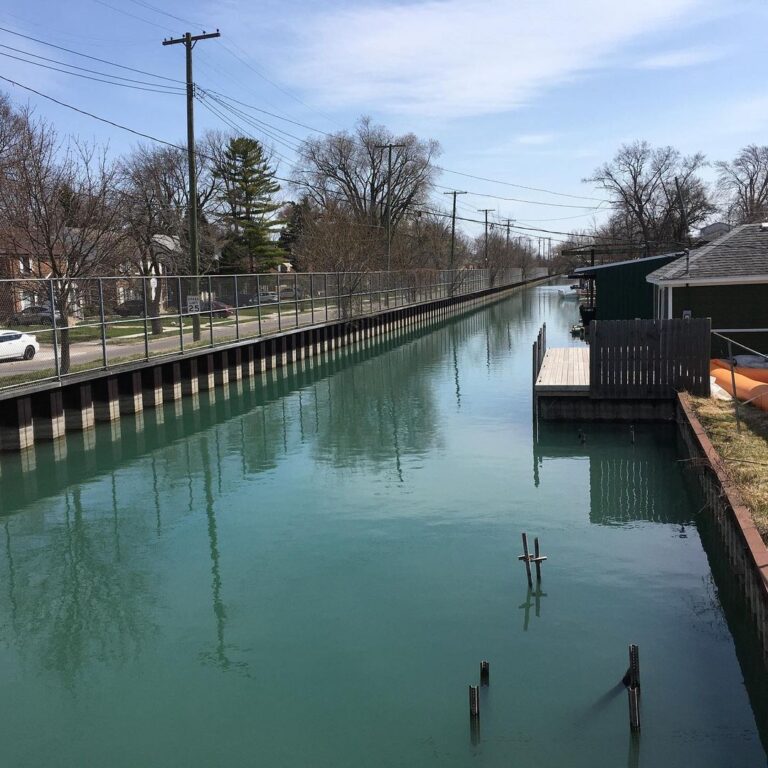 Discover Motown's Little Venice: The Detroit Canals
